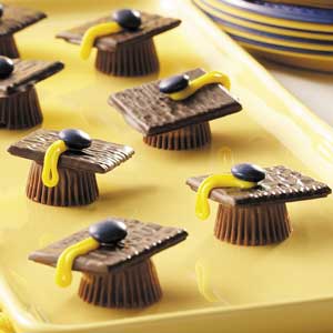 Helen's Corner: Graduation Caps Recipe